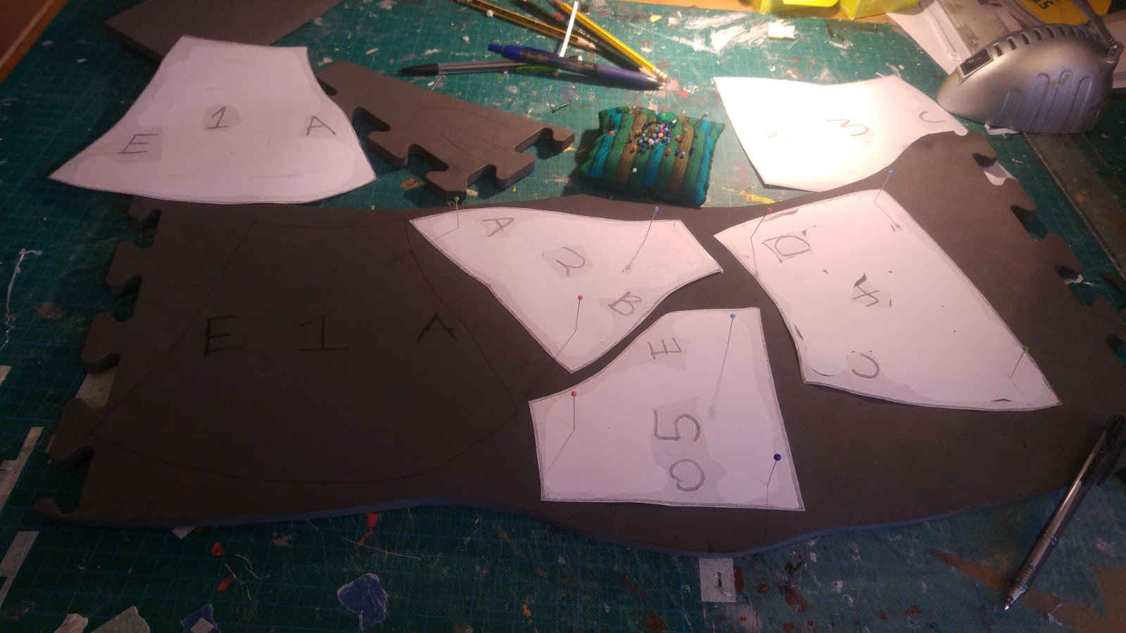 The Prop Solve : Foam Fabricated Creature Suit!