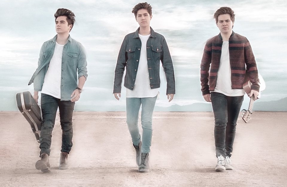 LAYL ESTRENA VIDEO MUSICAL: "LO MÁS BÁSICO" - Virtually Vogux Blog