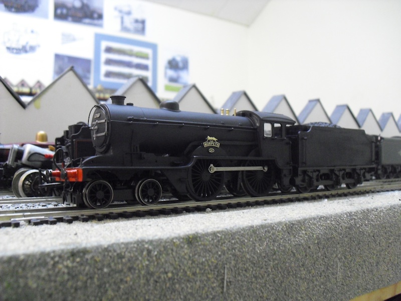 THE BRITISH RAILWAY STORIES LTD: "Thompson D Class 4-4-0, The Morpeth ...