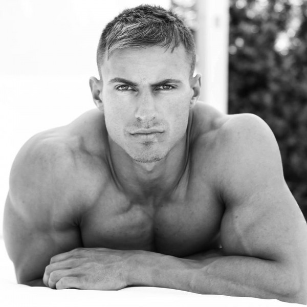 Los Ojos del Espectador: Michael Thurston sexy model