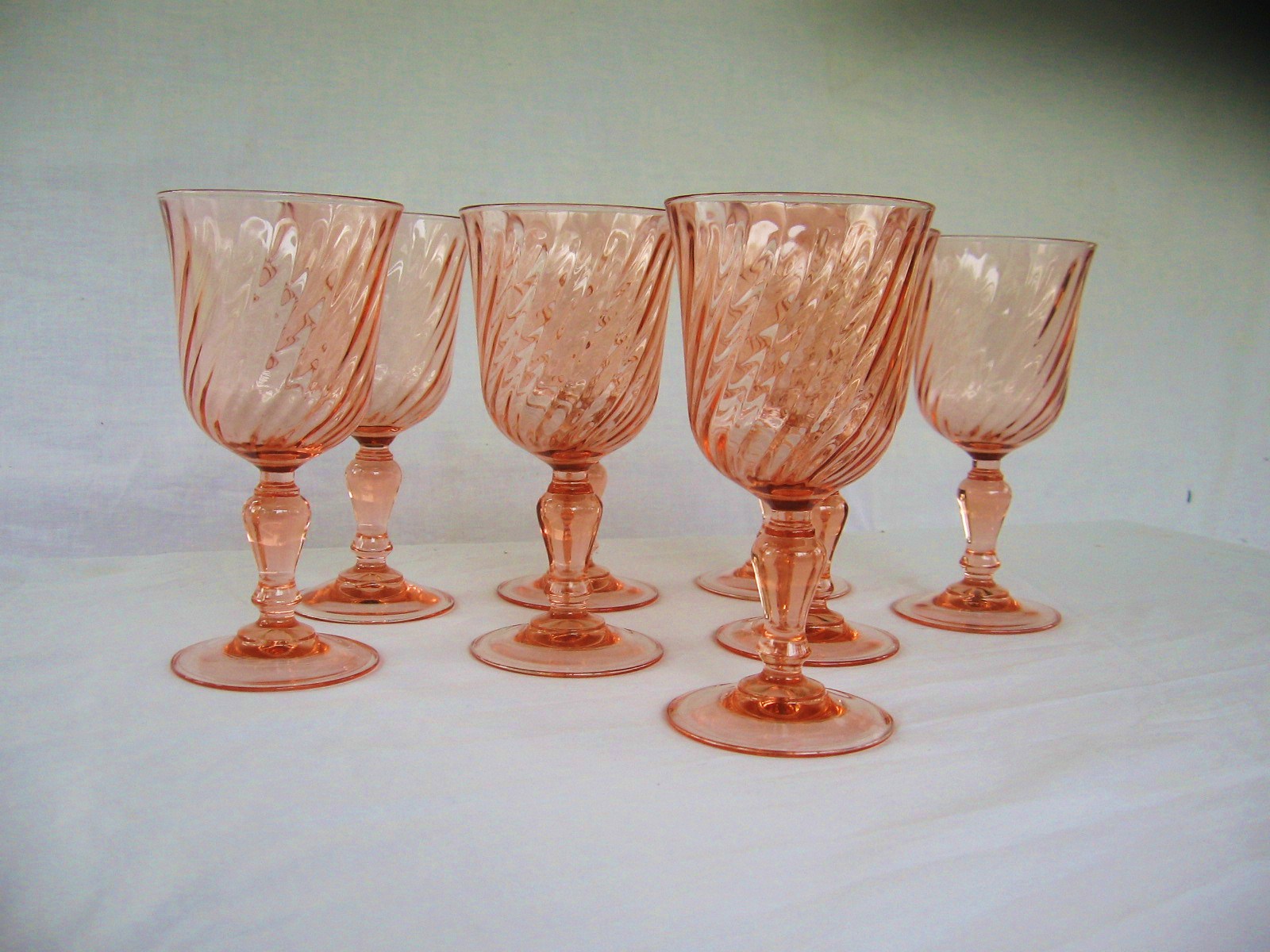 Pink Glassware | 6k pics