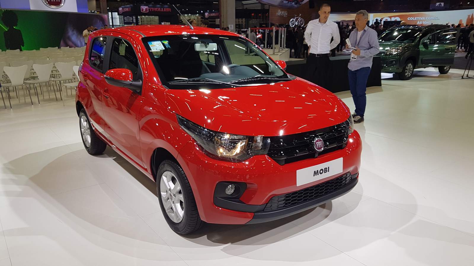 Fiat Mobi Drive com motor 1.0 três cilindros Firefly - detalhes