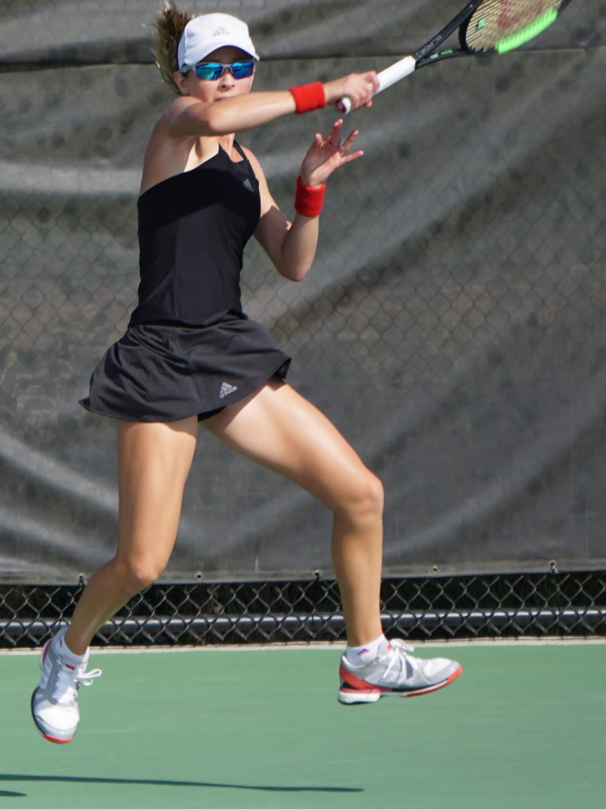 NorCal Tennis Czar: NorCal's Volynets, 16, stuns NCAA champion Hartono