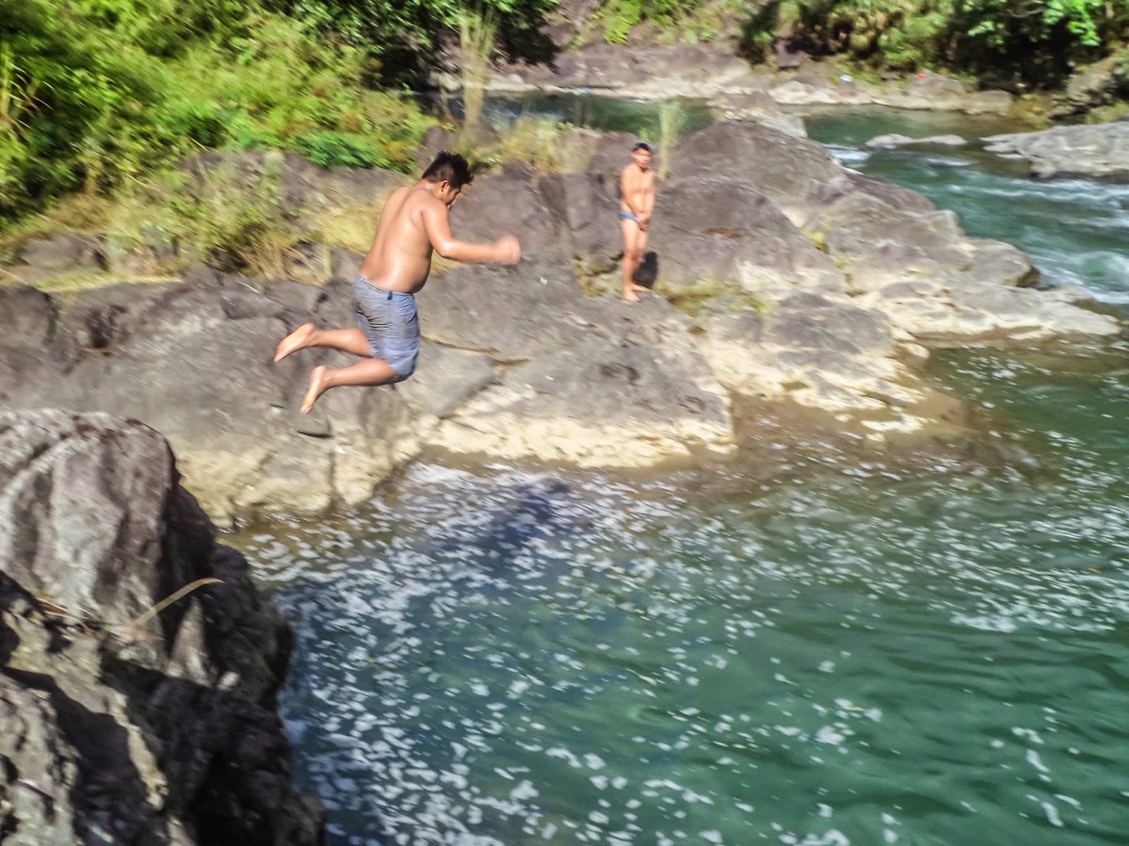 Wandering Den: Mapalyao Falls | How to get there