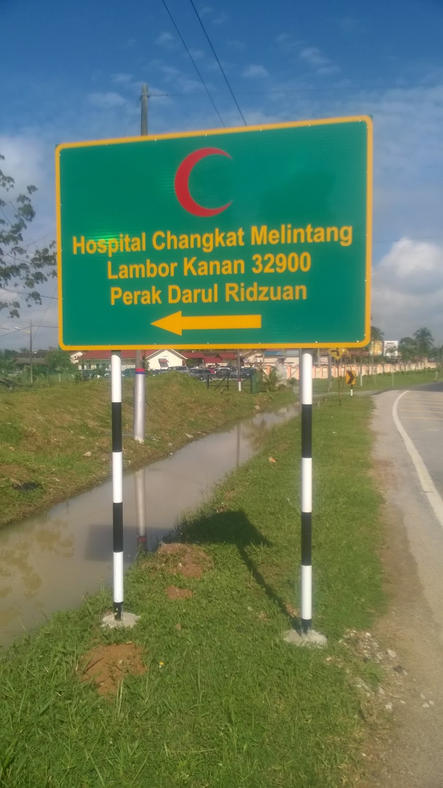 Yunis Khat: Pemasangan Papan Tanda Hospital Changkat Melintang