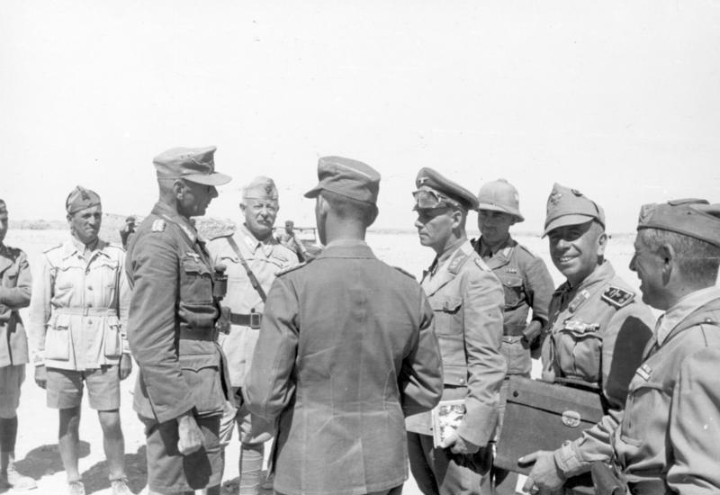 NAZI JERMAN: Foto Erwin Rommel Sebagai Panglima Afrikakorps