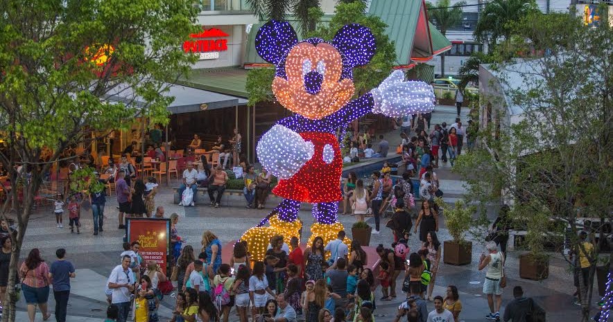 News Shopping: Mickey Mouse gigante chega ao NorteShopping em ação inédita