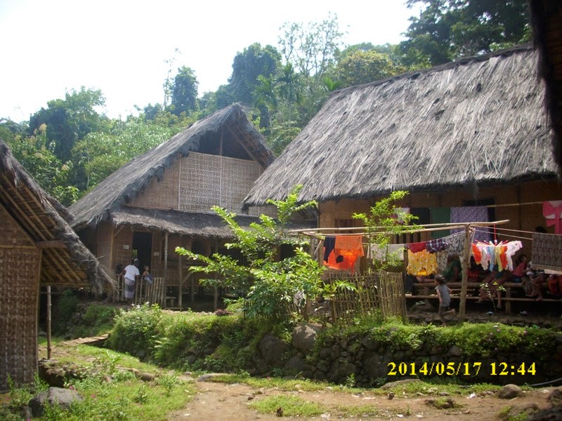 Fenomena Budaya di Kampung Adat Dukuh ~ SHARE ALL ABOUT GEOGRAPHY