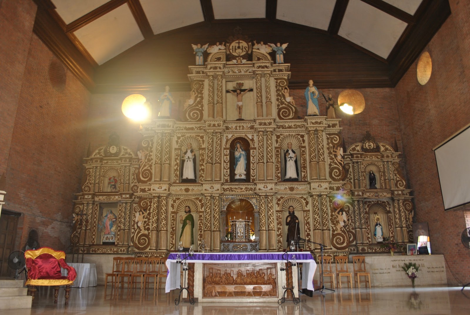 Backpacking Pilipinas: Weekend Getaway: Marvelous Marinduque