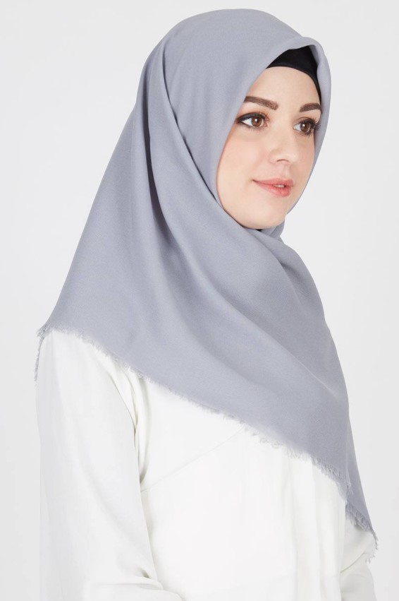 √ 17 Model Hijab Rawis yang Simple dan Modern Paling Populer Terbaru ...