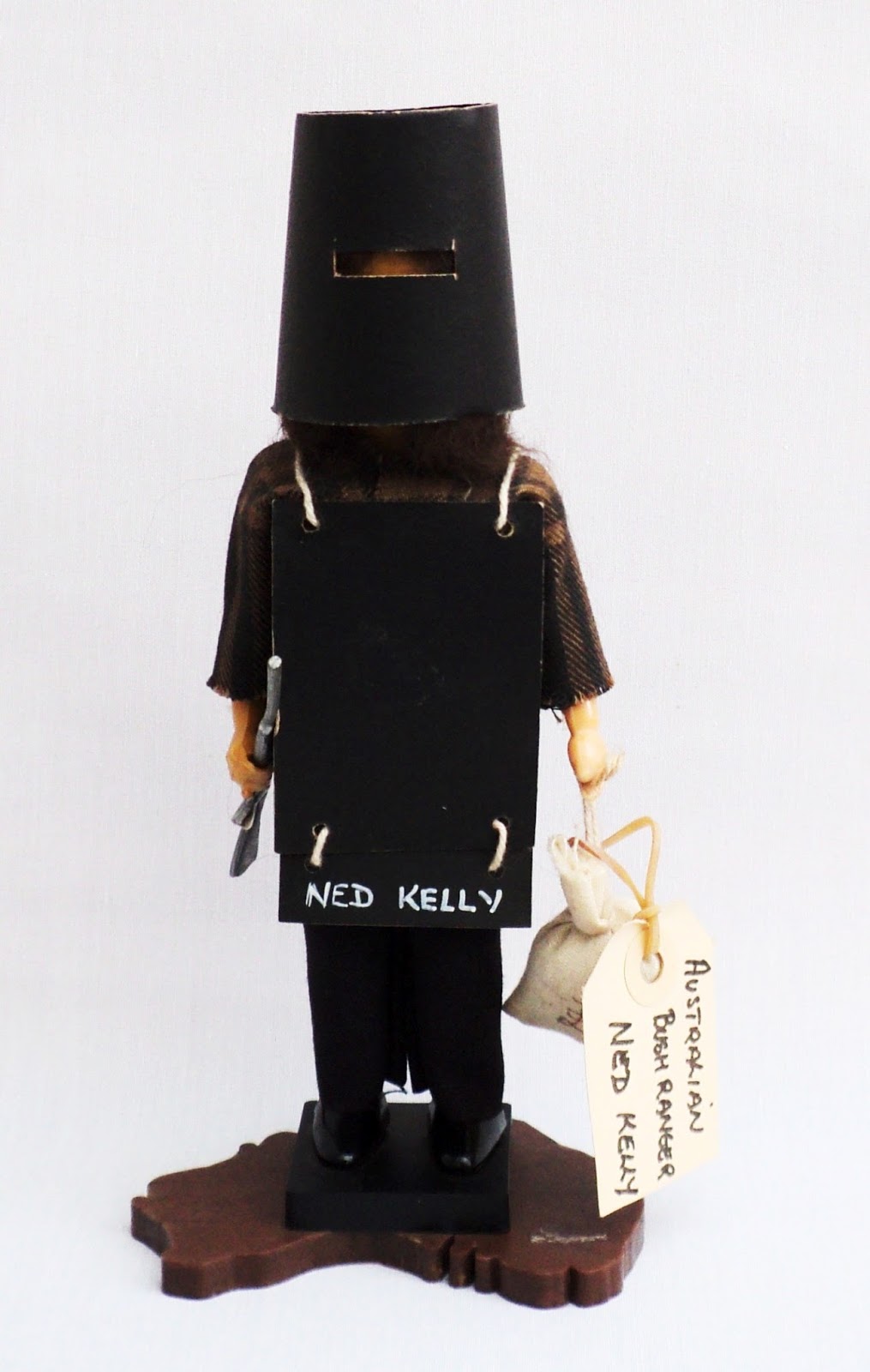 World Costume Dolls: UNUSUAL NED KELLY (Bush Ranger) DOLL FROM AUSTRALIA