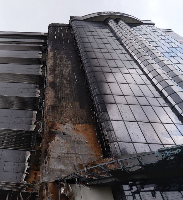 Under The Angsana Tree: Spate of facade cladding falling off