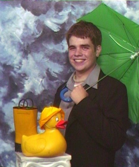 95 of the worst senior portraits of all time ~ Curious? Read