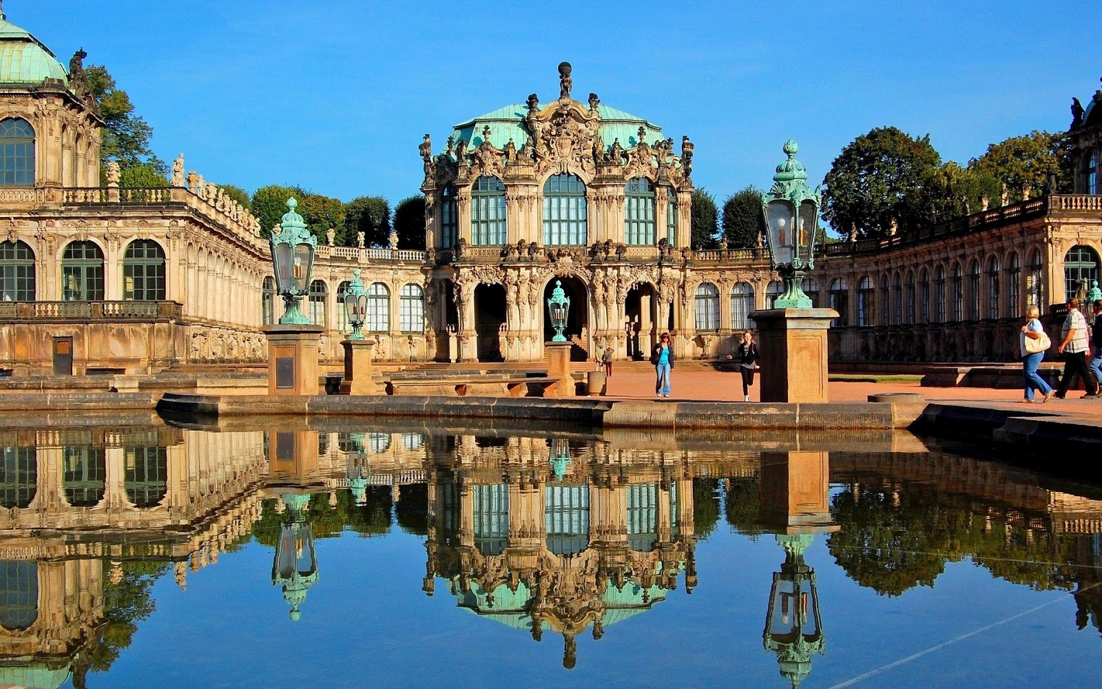 Central Europe: Dresdner Zwinger - "Zwinger Palace"