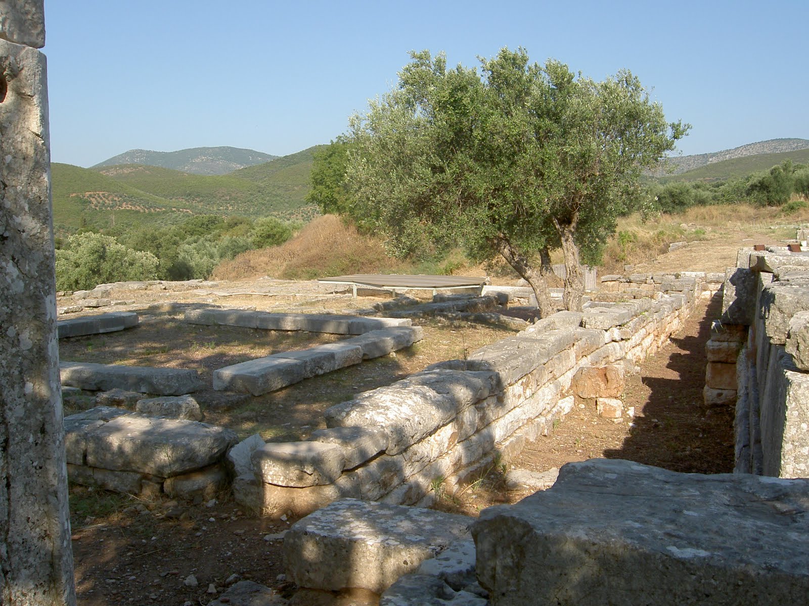 ΙΣΤΟΡΙΑ,ΛΑΟΓΡΑΦΙΑ,ΠΑΡΑΔΟΣΗ.: ΤΑ ΜΥΣΤΗΡΙΑ ΤΗΣ ΑΝΔΑΝΙΑΣ...
