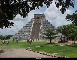 Habits of the people: Costumi del popolo Maya