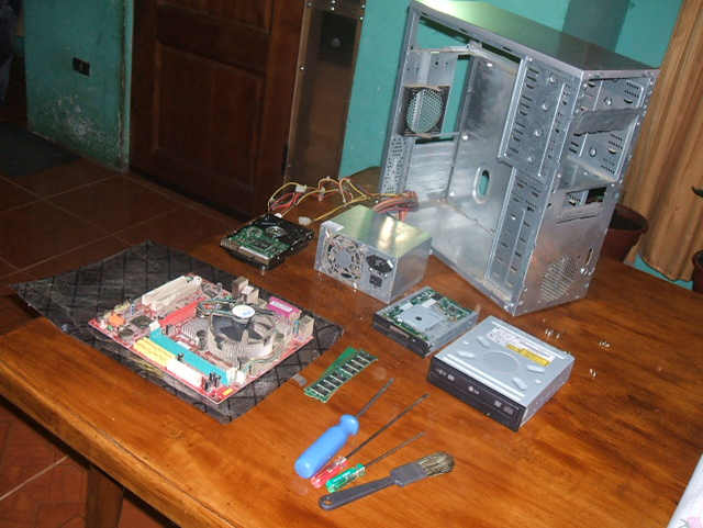 MANTENIMIENTO Y ENSAMBLE DEL EQUIPO DE CÓMPUTO: Medidas de seguridad Y ...