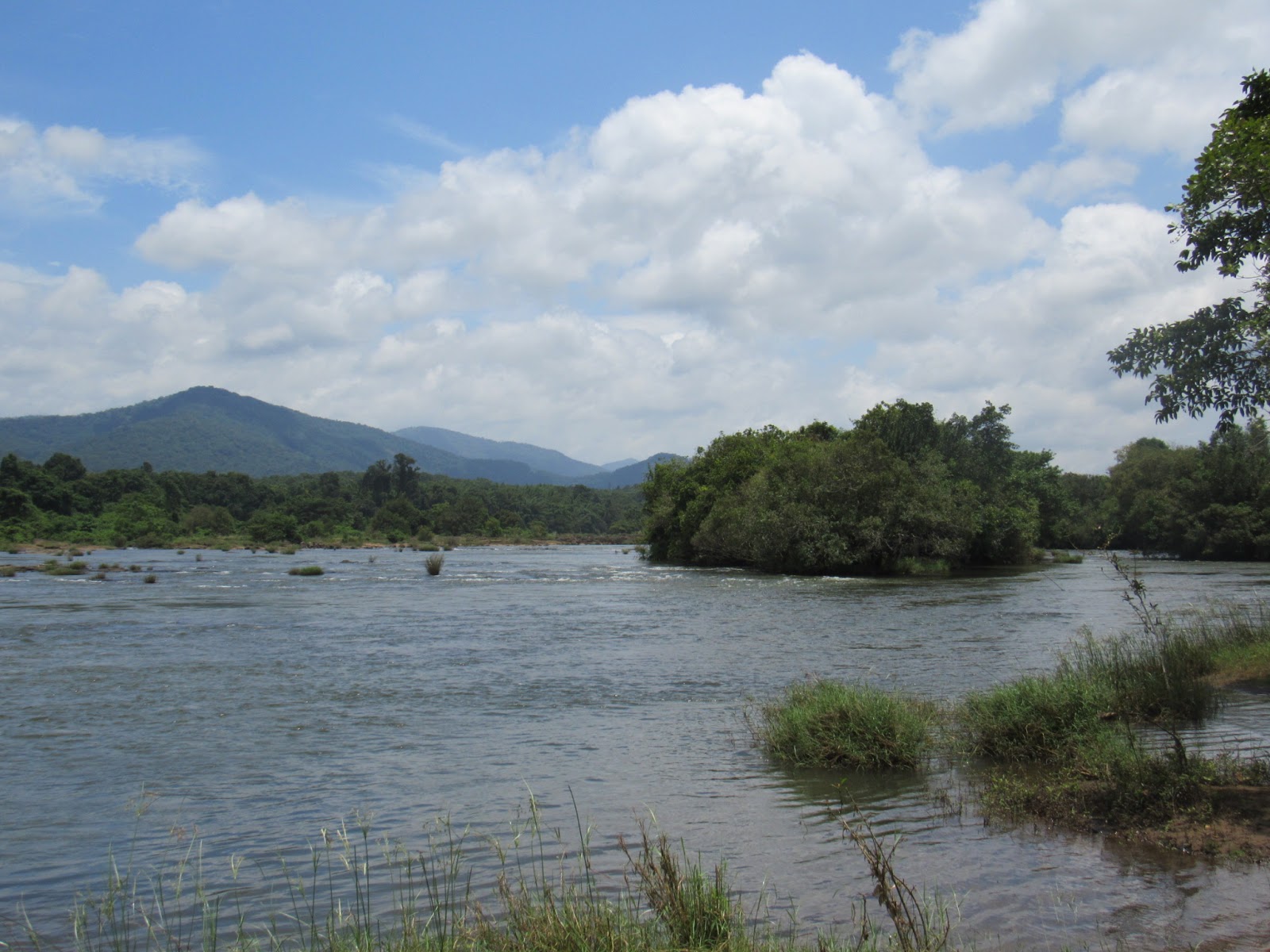 KERALA: AN ODYSSEY: THE PERIYAR RIVER