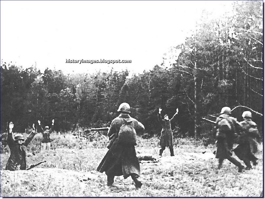 HISTORY IN IMAGES: Pictures Of War, History , WW2: Battle Of Moscow ...