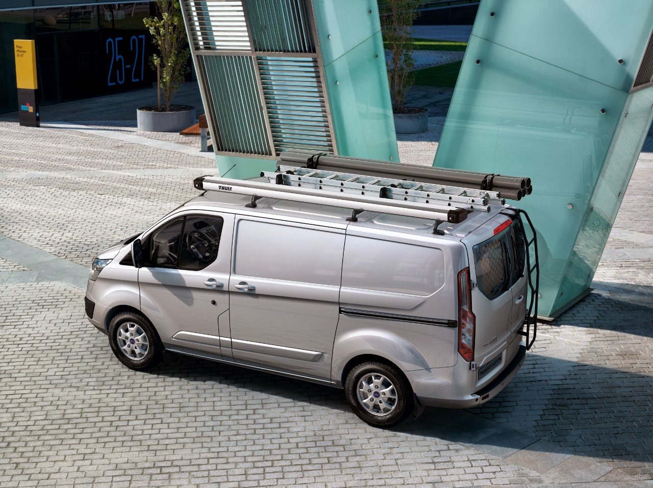 Commercial Truck Success Blog: All-new Ford Transit Range makes ...