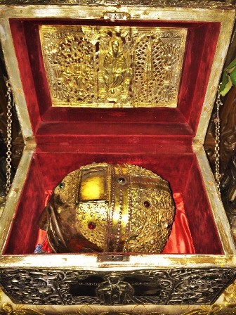 Greek Orthodox Religious Tourism: Η ΤΙΜΙΑ ΚΑΡΑ ΤΟΥ ΑΓΙΟΥ ΙΕΡΟΘΕΟΥ ...