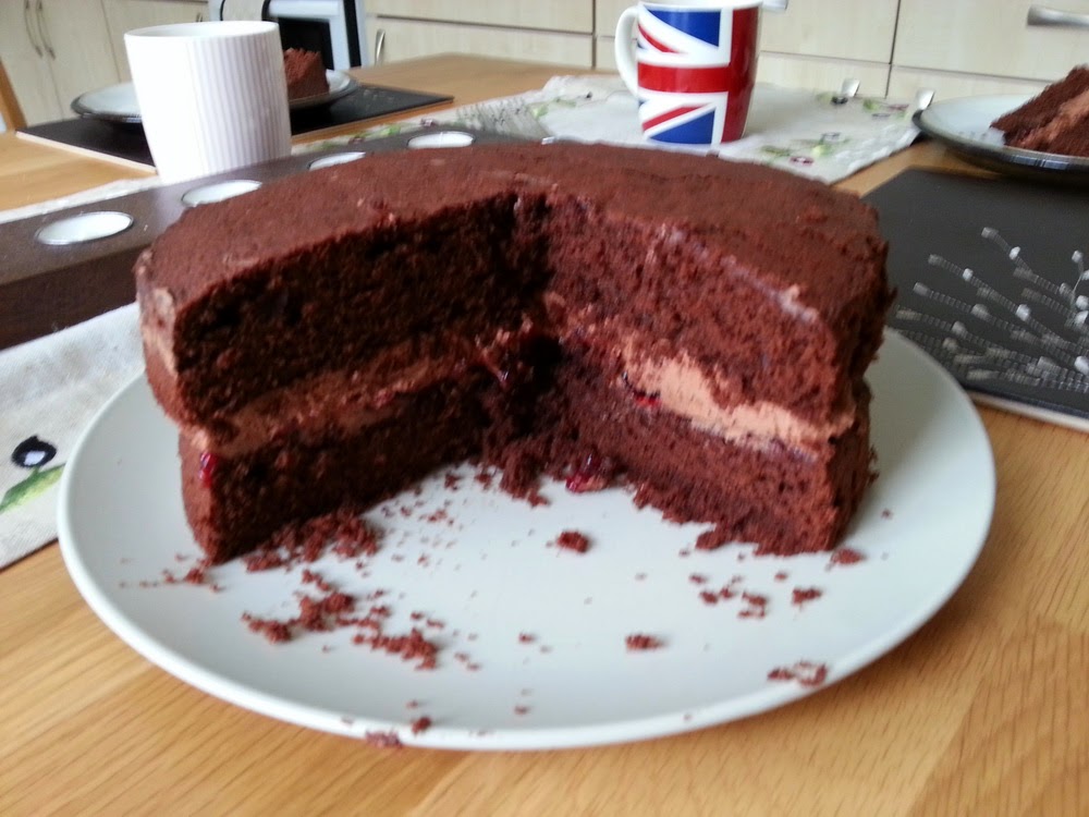 Chocolate Victoria Sponge Cake - Geoff's Baking Blog