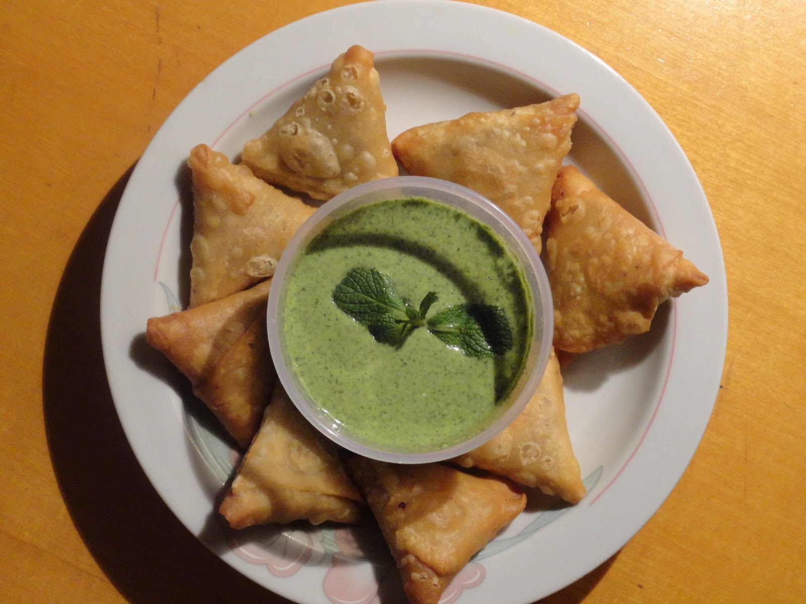 UNIVERSITY of MICHIGAN HILLEL: homemade samosas with mint coconut chutney
