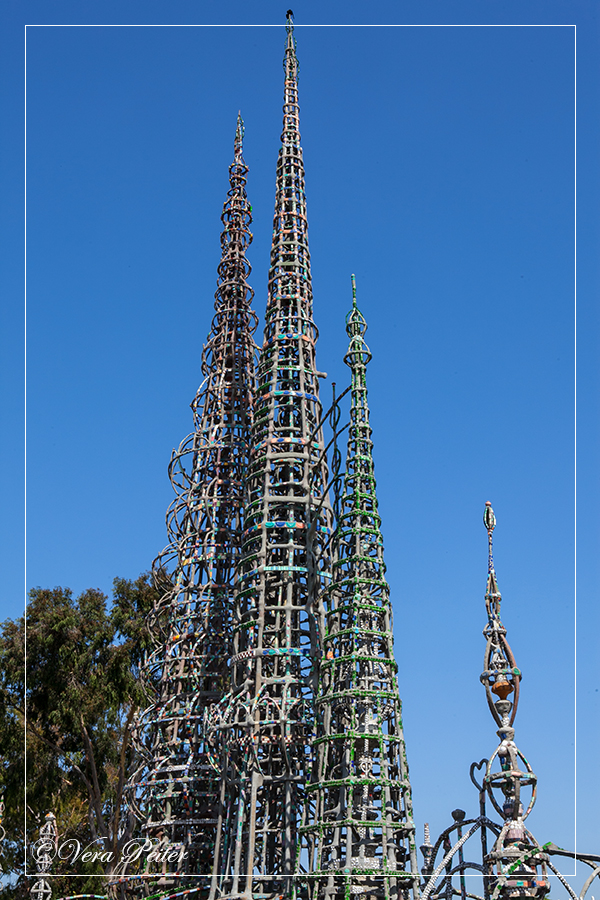 Artifactum ver@bilis Blog: Anna - Watts Towers