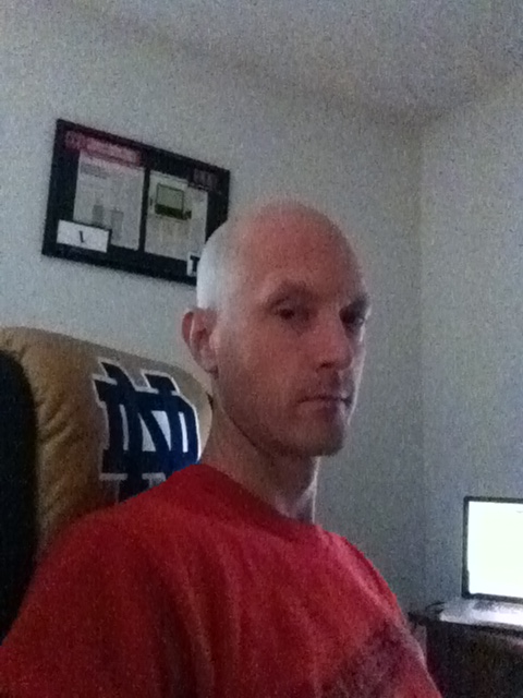 Un informático en el lado del mal: Entrevista a Charlie Miller (@0xCharlie)