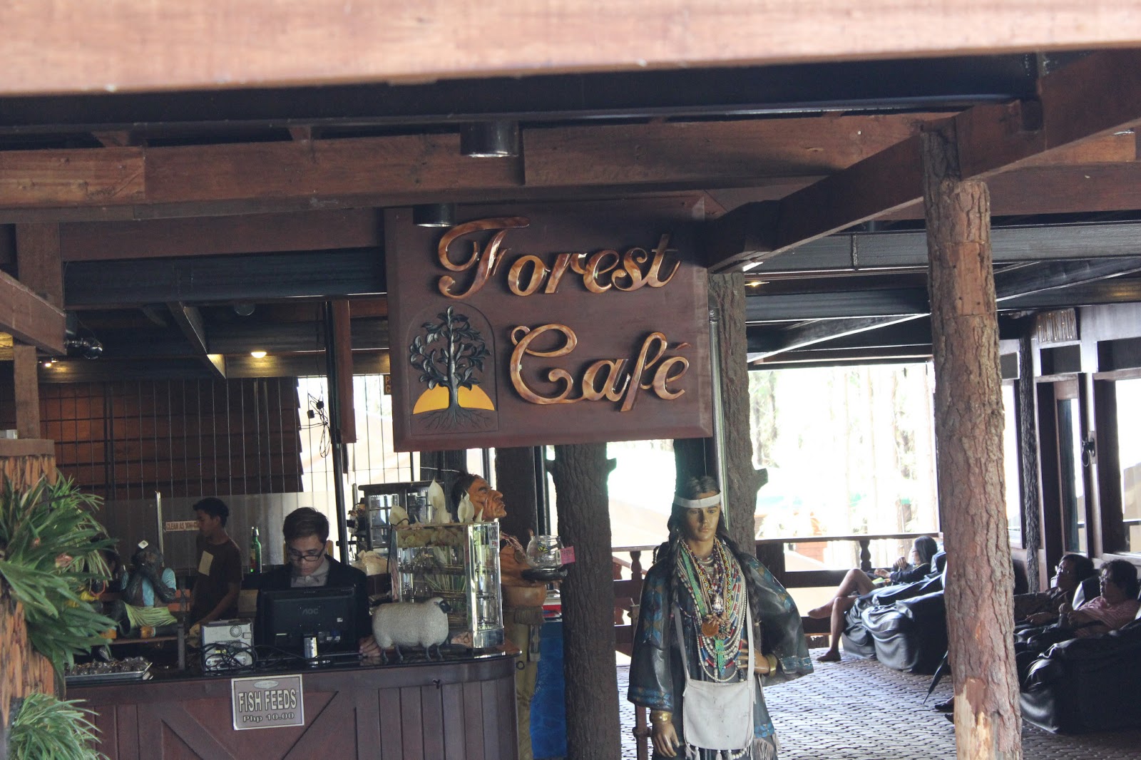 Stay, Stray, Play and Feast: Forest Park, Dahilayan Bukidnon
