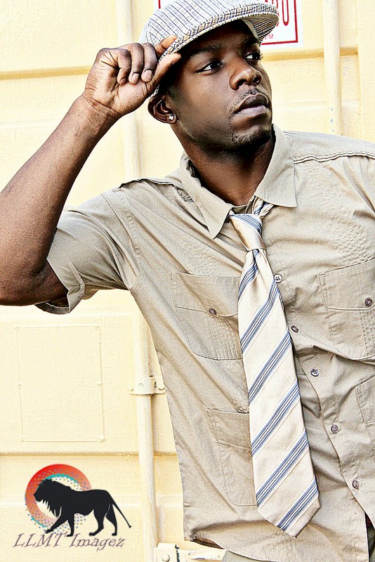 artistryMuse: Leon Williams - Model and More...