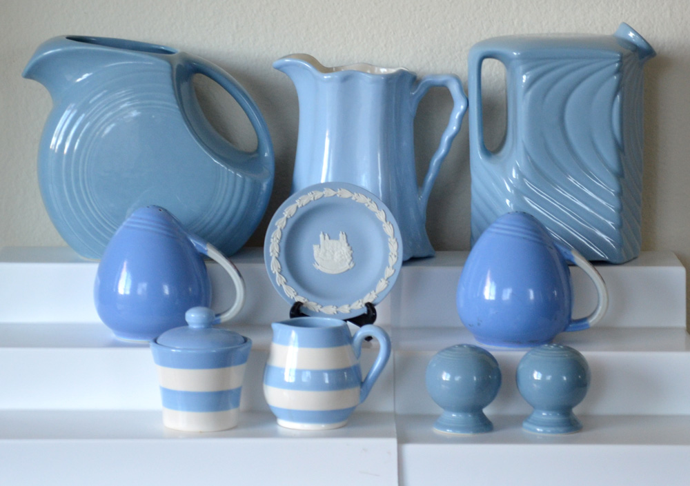 The Copycat Collector: COLLECTION #136: Light Blue Pottery