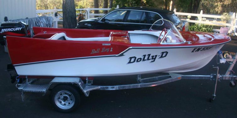 AUSSIE SKIBOATS: random; BELL BOY BANSHEE