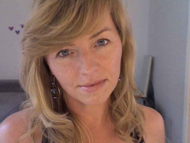 Iceland Eyes: an Original Icelandic Photojournal Since 2004: About Us