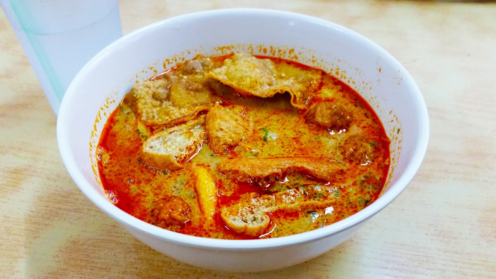 W. W. Laksa House at Johor Bahru - Maddox Tan