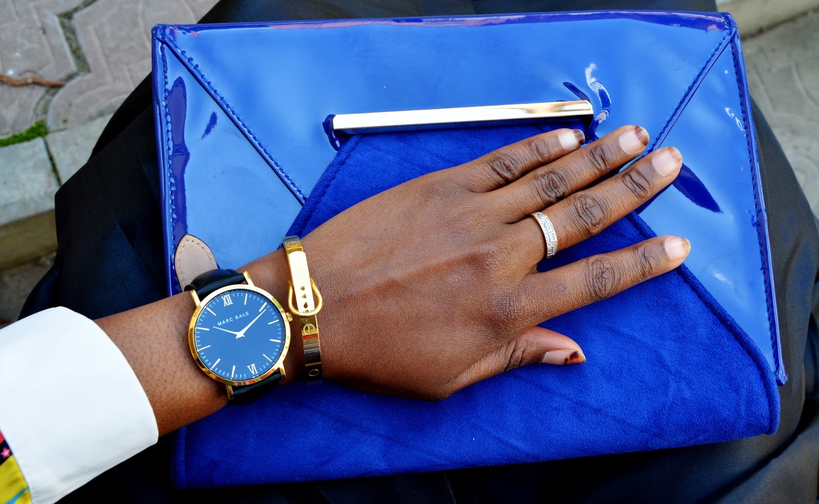 DIMPLEKHADI: THE PEACHBOX