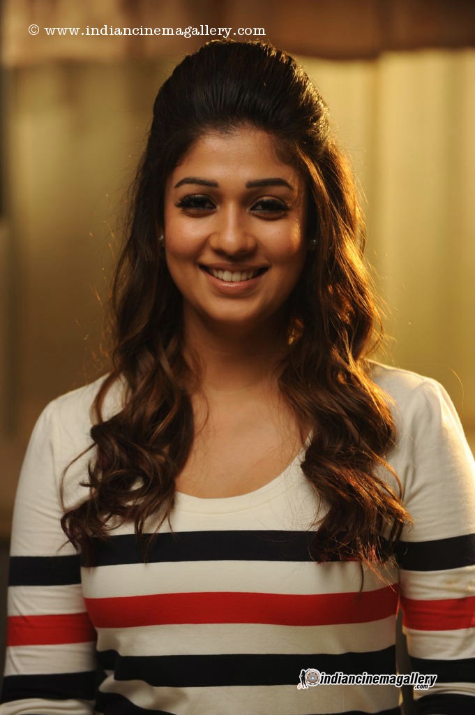 Beautiful Tamil actress Nayanthara's hairstyle looks