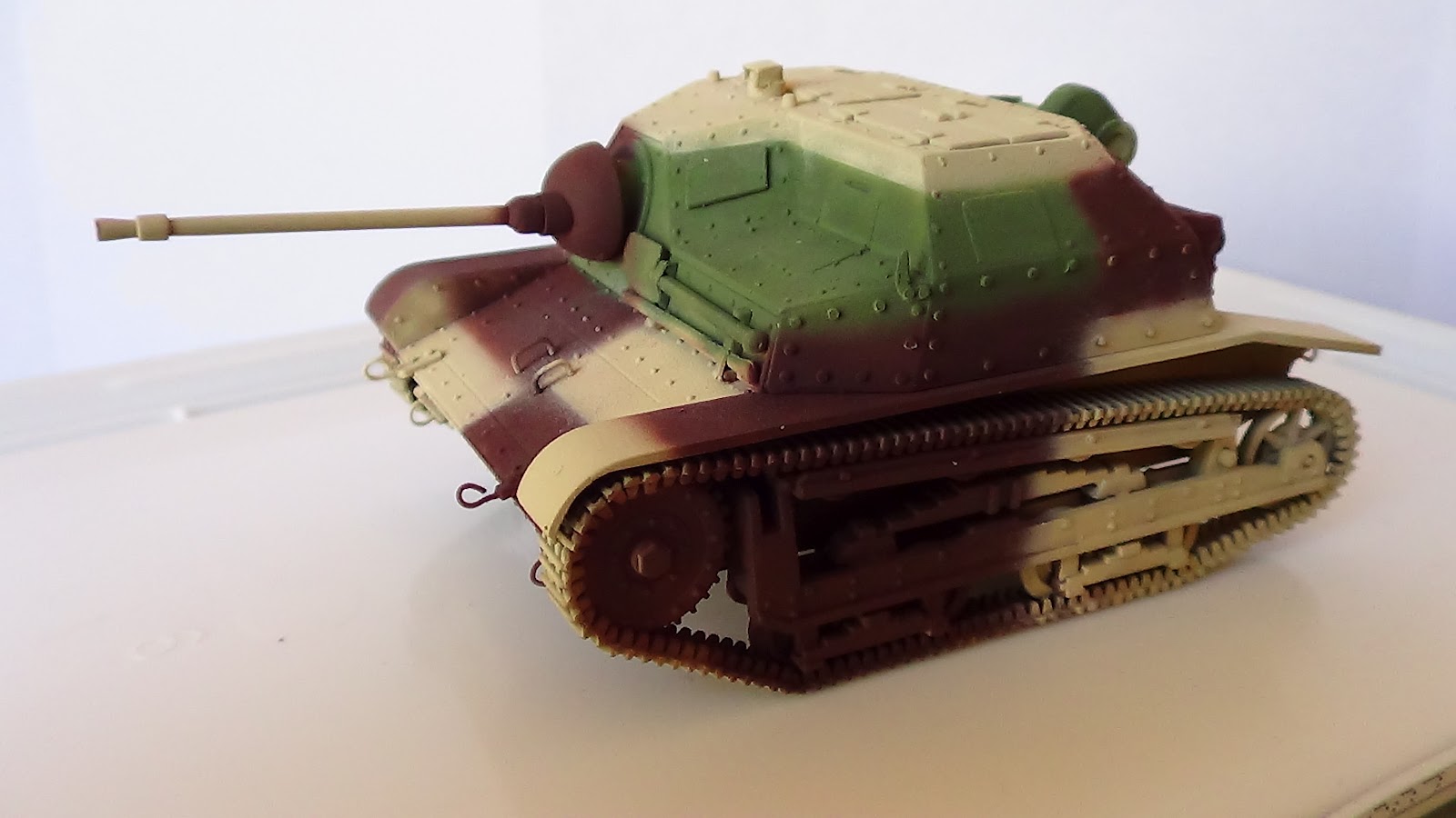 Size's military scale models: Polish TKS tankette with 20 mm gun ...