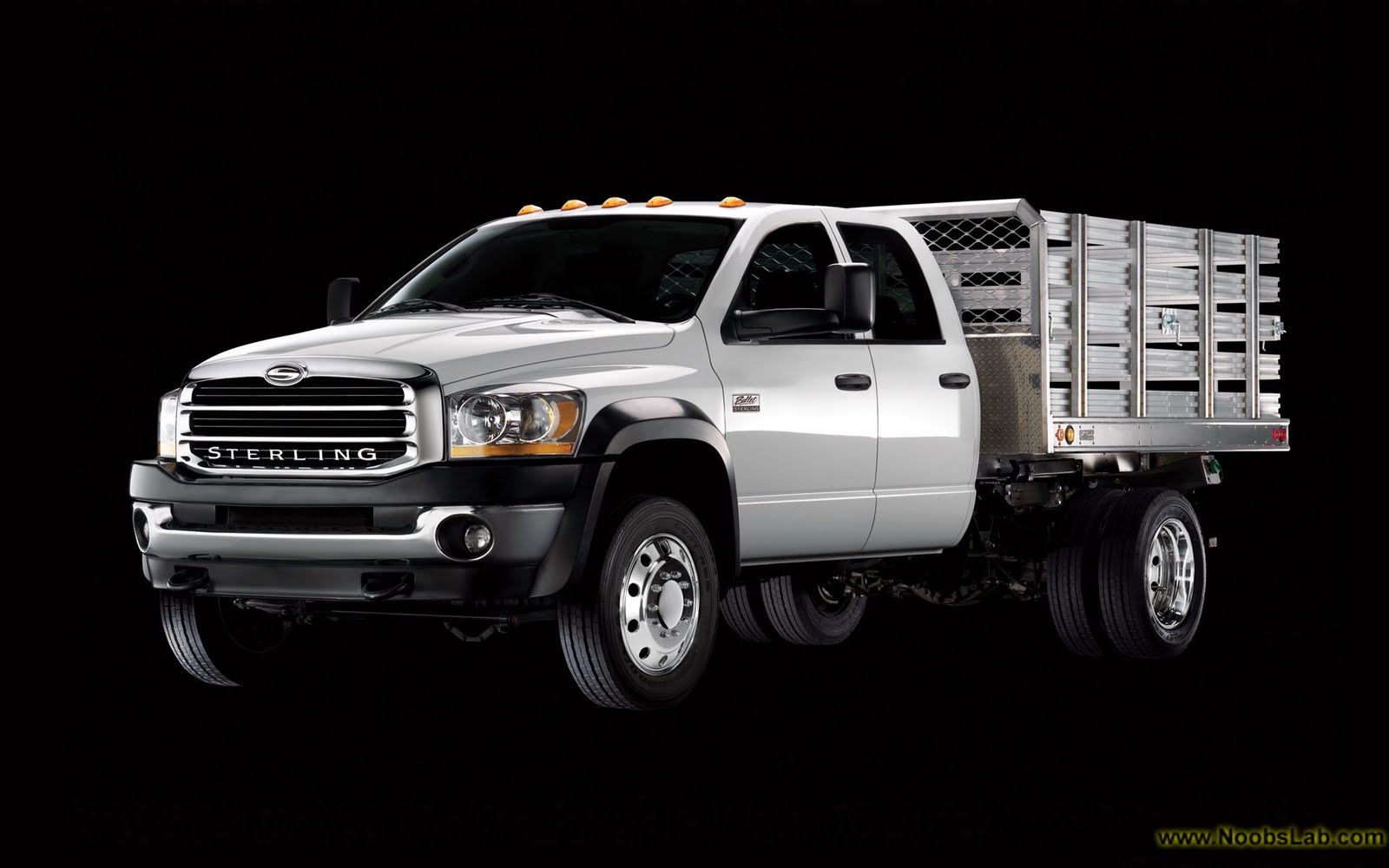 Beautiful Trucks Wallpapers HD - NoobsLab | Eye on Digital World