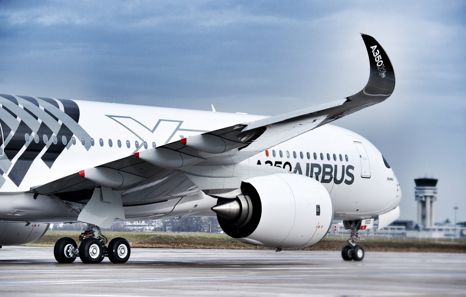 A350 XWB News: 2nd A350 delivery to Qatar on Friday 27/Feb during ...