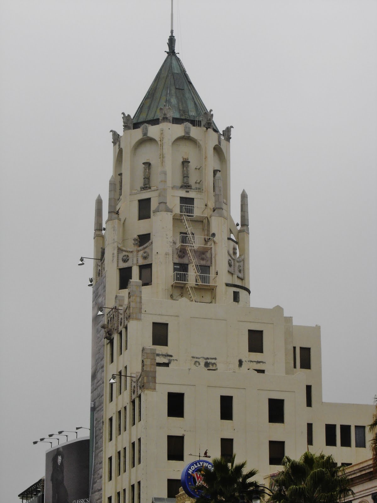 Places To Go, Buildings To See: First National Bank of Hollywood ...