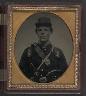 Ran Away From The Subscriber: What Did the Union Soldier Carry in his ...