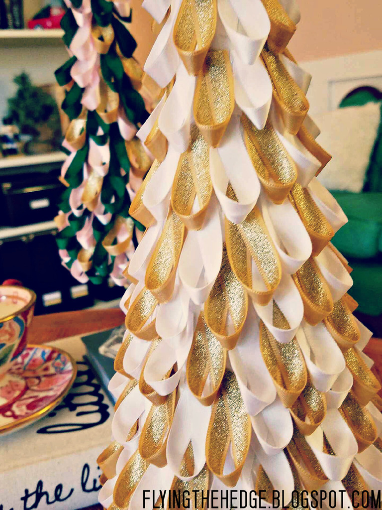 Flying the Hedge: DIY Ribbon Yule Trees