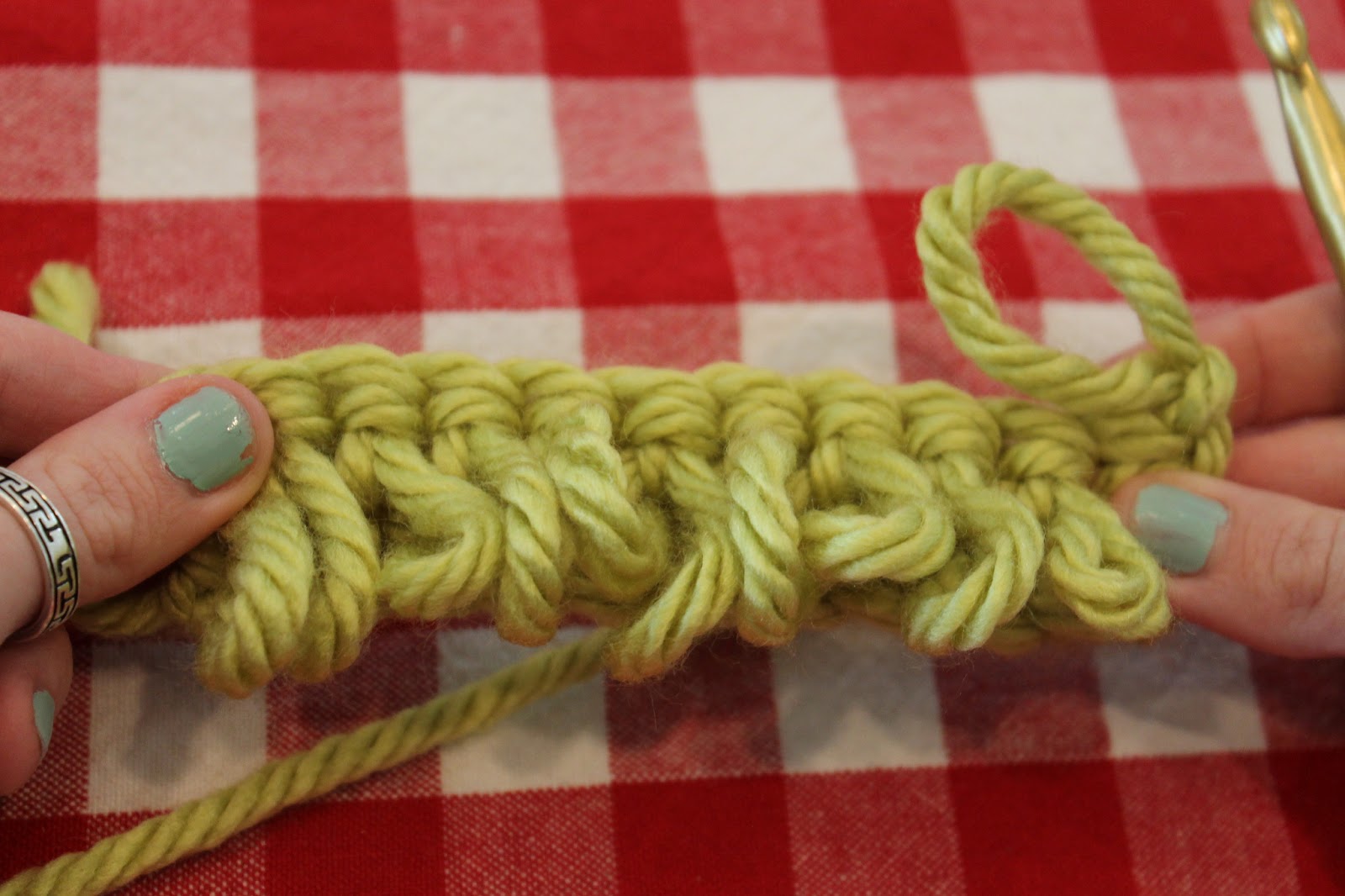 Sans Limites Crochet: Loop Stitch Tutorial