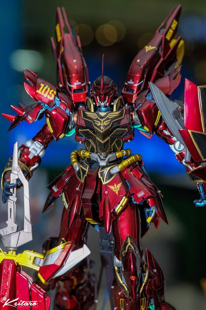 Custom Build: MG 1/100 MSN-06S Sinanju [Candice the New Red Comet]