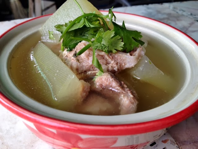 Kanom Thai (Thai Desserts): Thai Food : Tom Jued Fak Kradookmoo (Pork ...