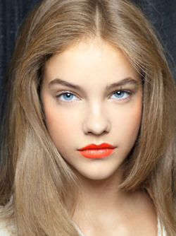 Vinna Chia: Perbedaan Dewy, Satin dan Matte Finish pada Foundation