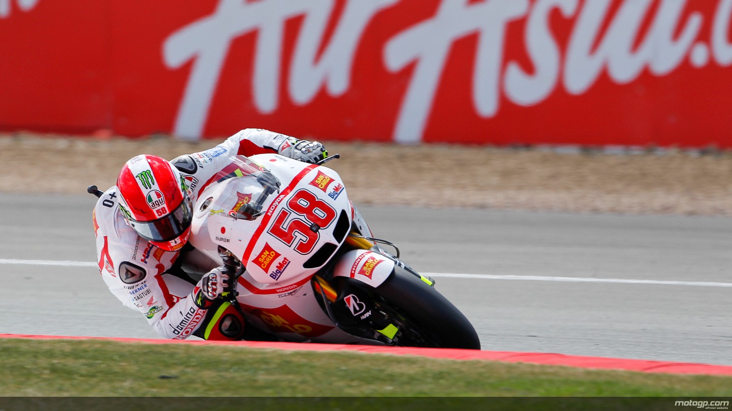 Marco Simoncelli Wallpaper in Silverstone Circuit - Motorcycle ...