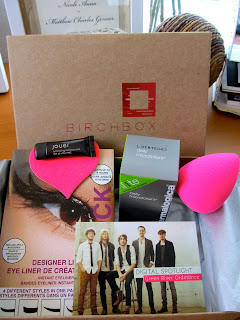 Everyday Things From my Life: The Pink Box!