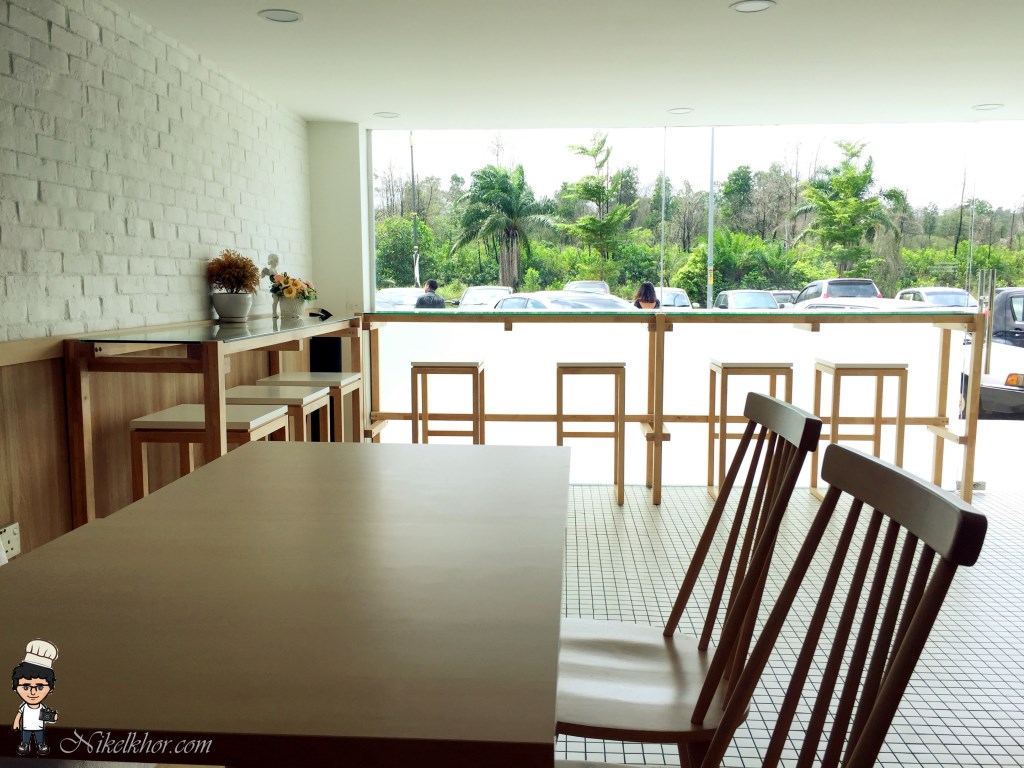 热带地盘 ~趴趴走，吃吃乐: Atlas Coffee Embassy @ Taman Mount Austin, Johor Bharu